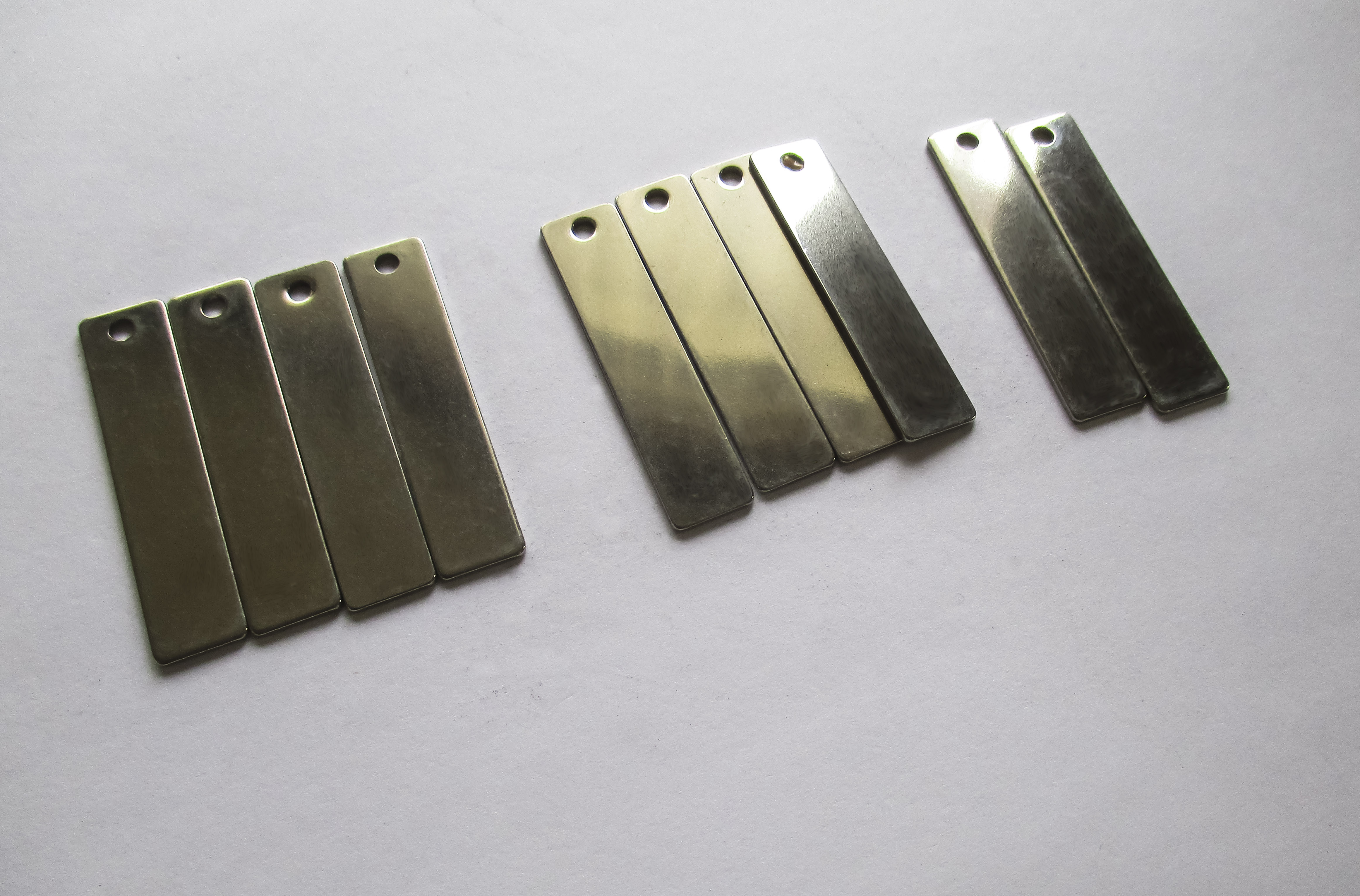 Small Blank Metal Tag identifiers 20cm round, rect40x9mm engraving ...