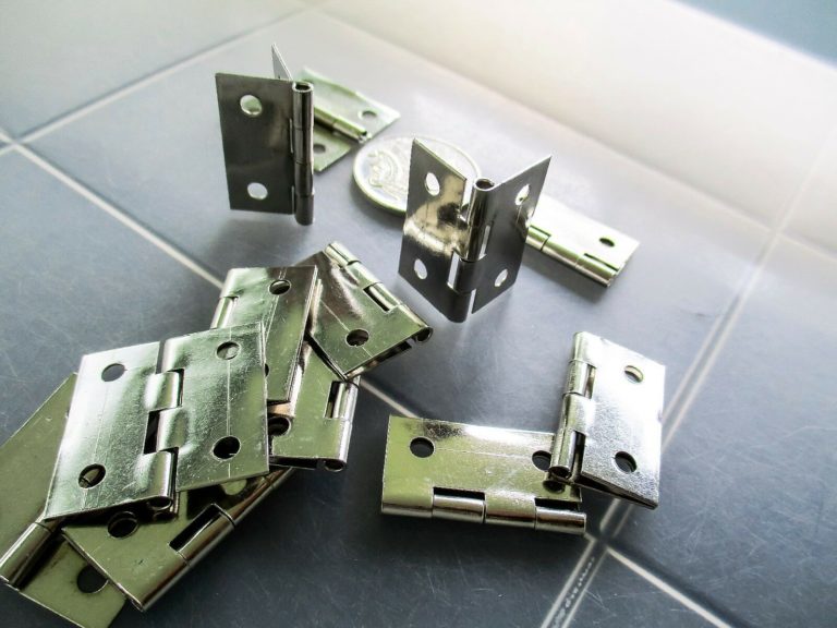 Square Silver Hinges 25mm x 25mm for small boxes – Jasz-it-up leather ...