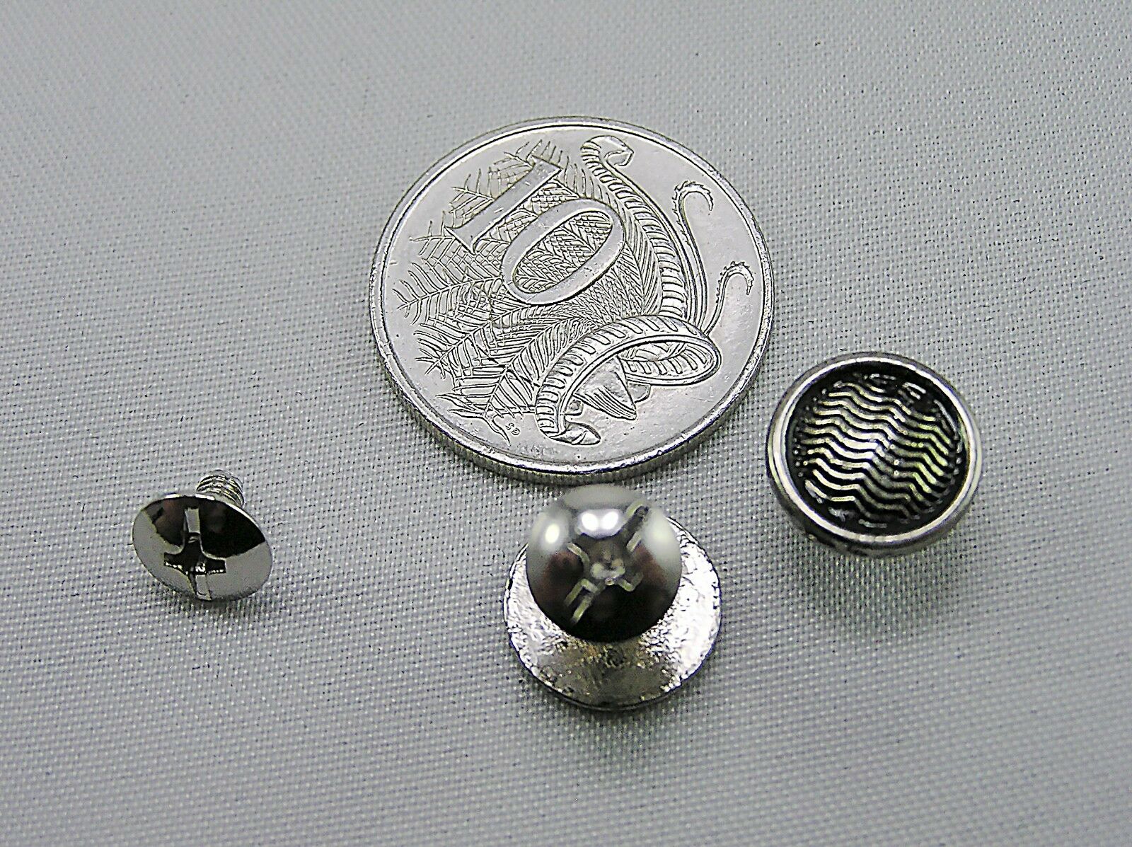 Punk Rivets Chicago Screw Round Wavy Design Antique Silver 12x12mm ...