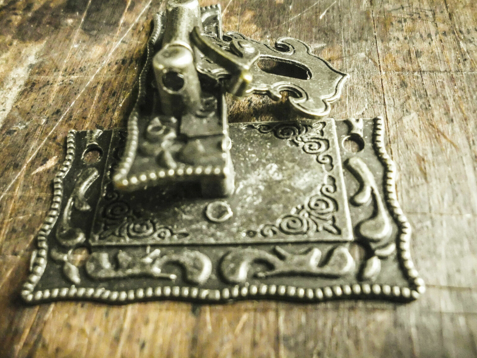 Catches Latches – Box Hasp Latch carved pattern antique brass for boxes ...