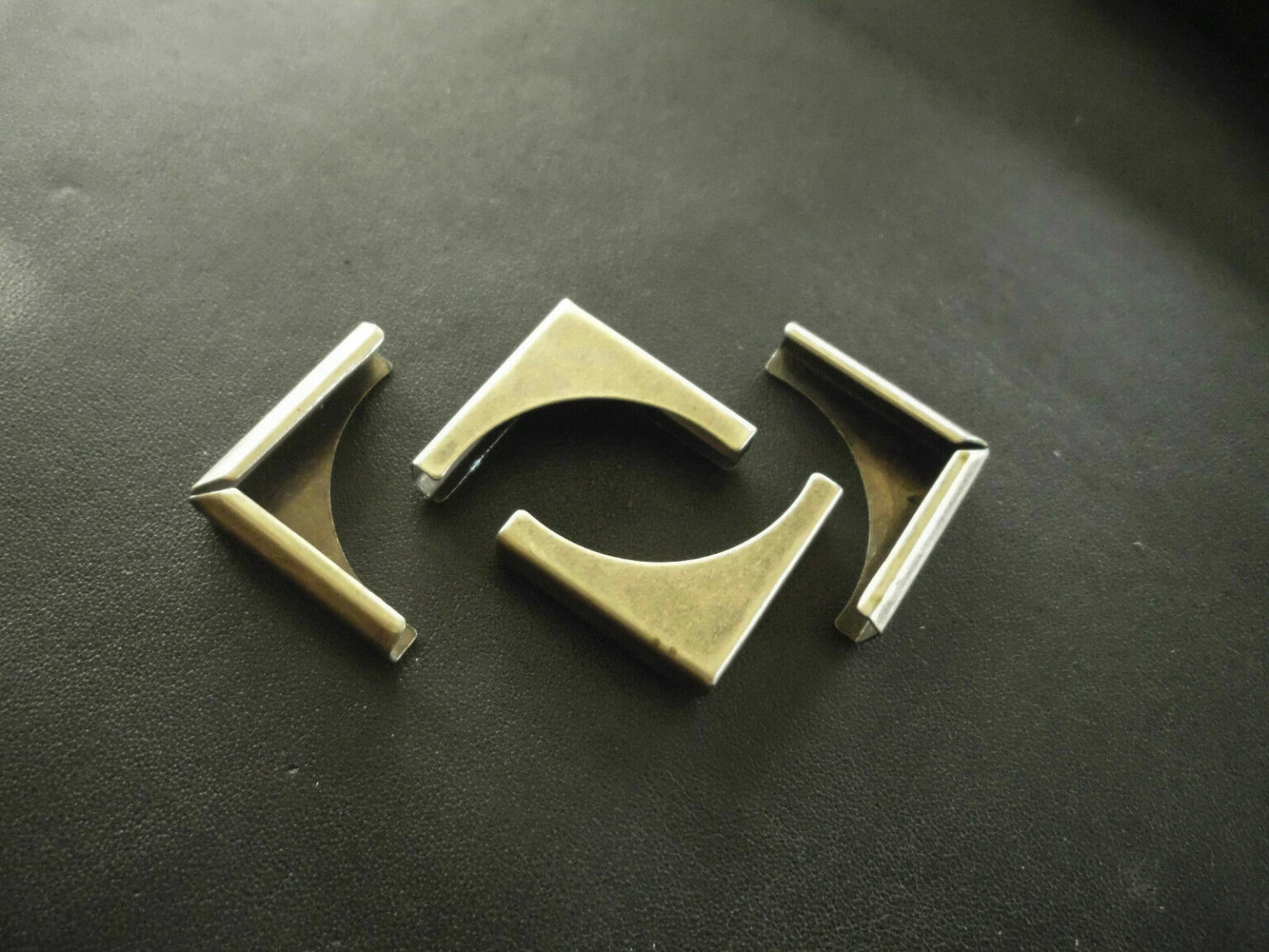 Metal Corners – Curved – 2 colours 28mm DIY decorative embellishments ...