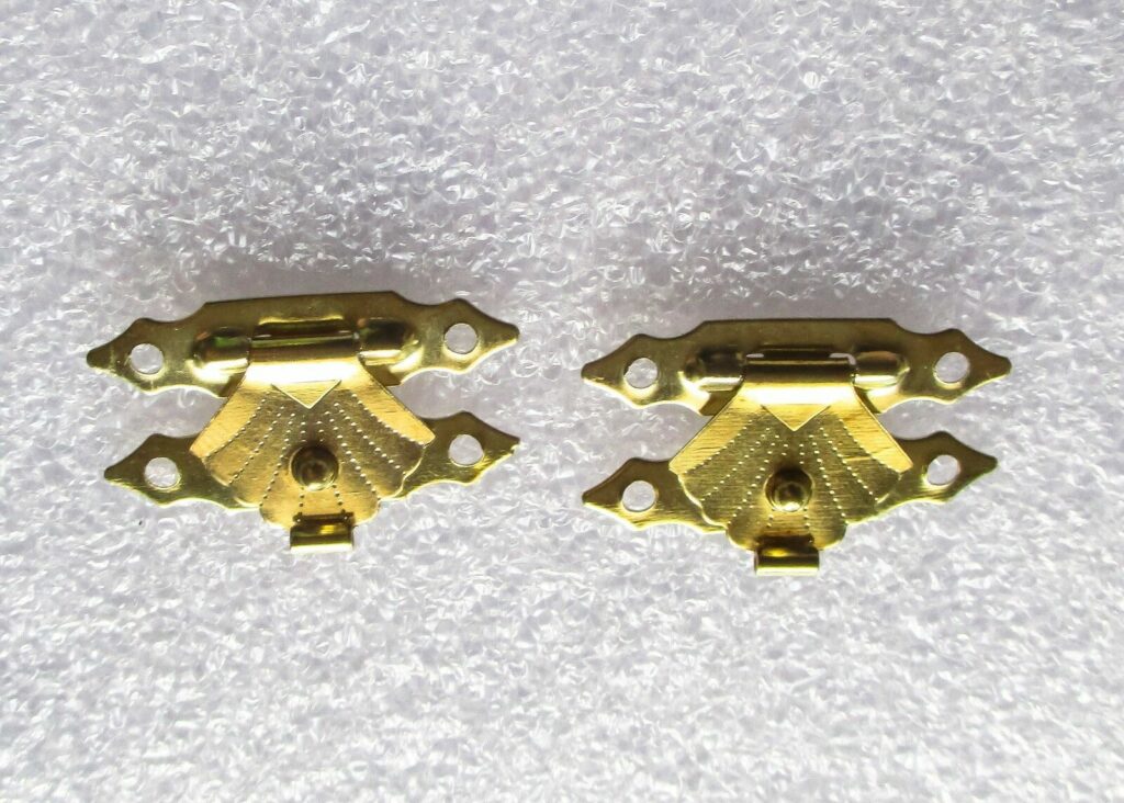 Small Gift Box Clasps Antique Brass, Gold 29×18.5mm jewelery box – Jasz ...