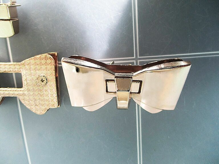 Gold Bow Style Twist Turn Lock 60x38mm for handbag and clutch purse ...