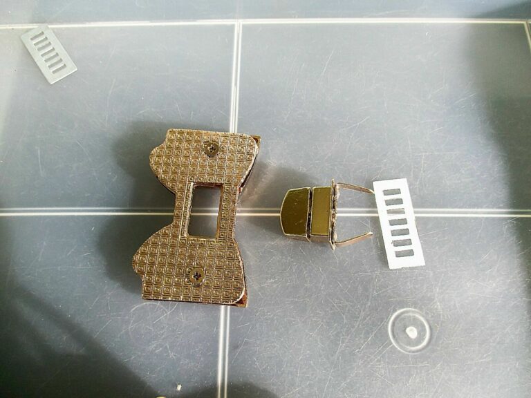 Gold Bow Style Twist Turn Lock 60x38mm for handbag and clutch purse ...